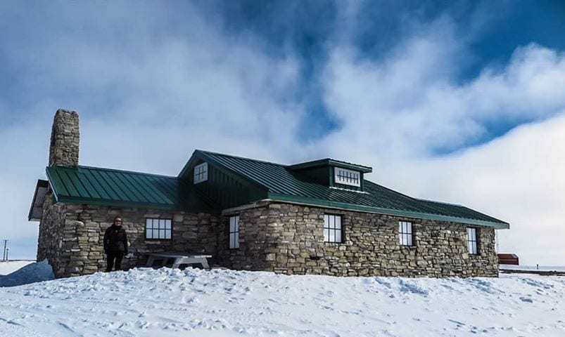 Old Stone Church - 1000 Towns of Canada