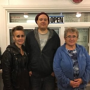 Brian’s Drive Inn - Lorette | Manitoba - 1000 Towns of Canada