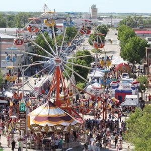 Steinbach | Manitoba - 1000 Towns of Canada