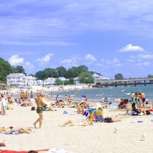 Bay Beach Park - Crystal Beach | Ontario - 1000 Towns of Canada