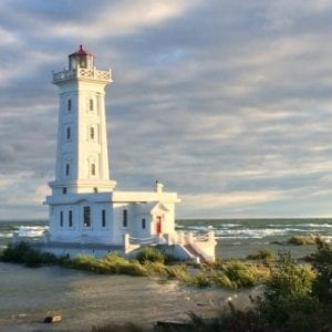 Point Abino Light Tower - Crystal Beach | Ontario - 1000 Towns of Canada