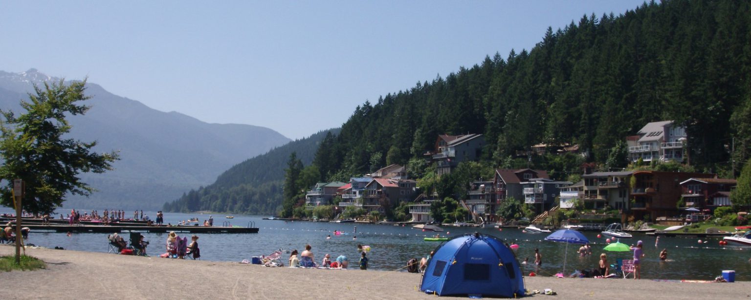 Cultus Lake | British Columbia - 1000 Towns of Canada