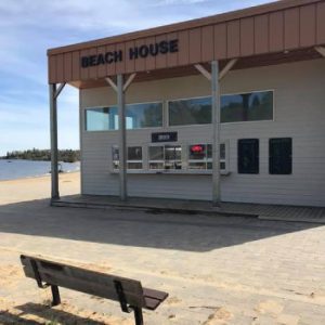Falcon Lake Beach House - Falcon Lake | Manitoba - 1000 Towns of Canada
