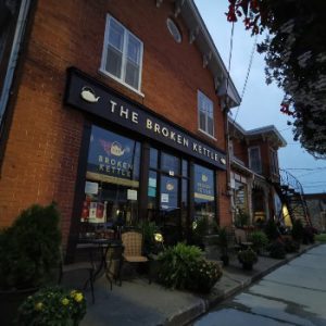The Broken Kettle Bakery & Barkery - Vankleek Hill | Ontario - 1000 ...