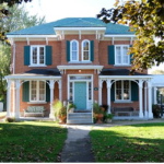 Bloomfield | Ontario - 1000 Towns of Canada