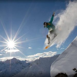 Mike Wiegele Helicopter Skiing - Blue River | British Columbia - 1000 ...