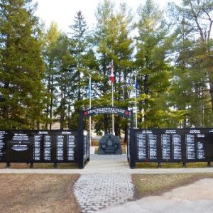 Angus | Ontario - 1000 Towns of Canada