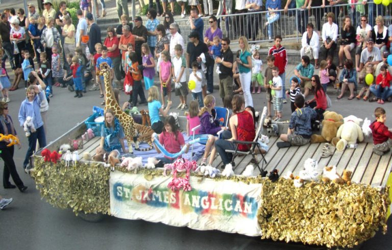 Dickinson Days Manotick Ontario 1000 Towns Of Canada