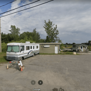 Camping Du Domaine Ensoleillé De St-Rémi - Saint-Rémi | Quebec - 1000 ...