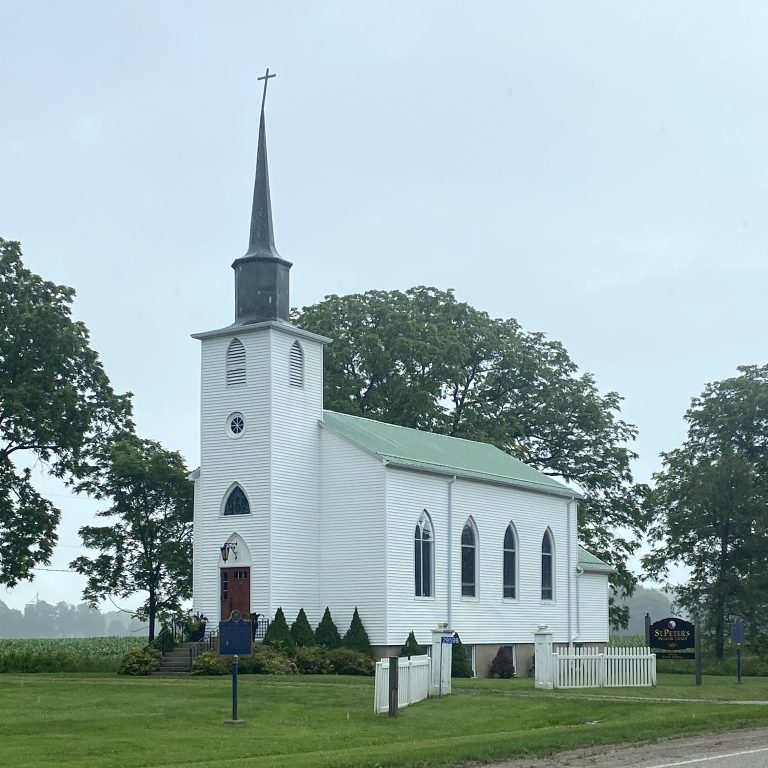 St. Peter's Anglican Church - Wallacetown | Ontario - 1000 Towns of Canada