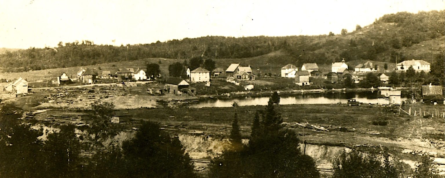 Wilberforce | Ontario - 1000 Towns of Canada